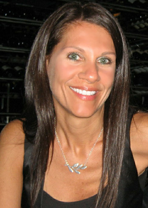 Marina Times - Profile: Stephanie Simkins, Owner, Skin